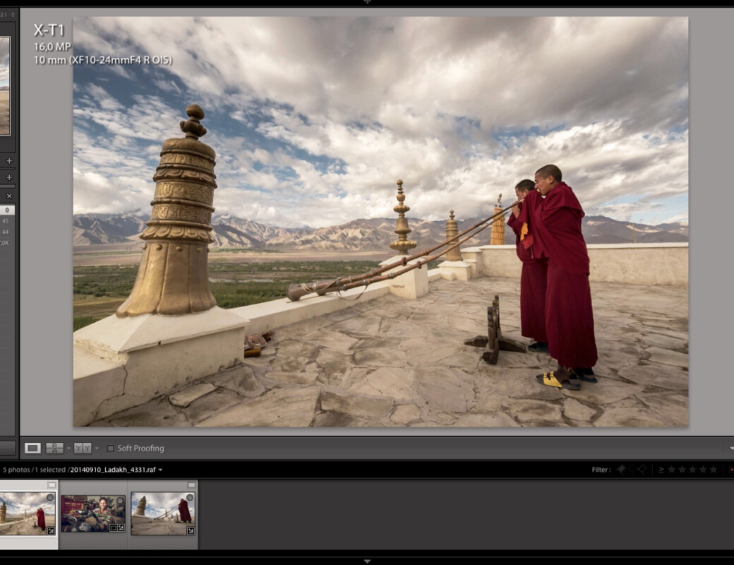 Layering Light – FUJILOVE MAGAZINE