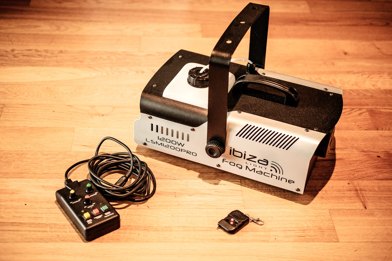 What about a smoke machine for your portraits? – FUJILOVE MAGAZINE