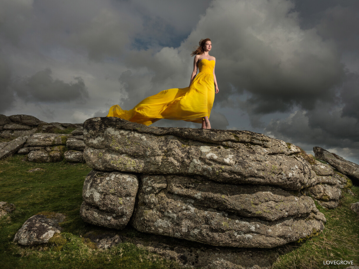 Figure in the Landscape – The Wider View – FUJILOVE MAGAZINE