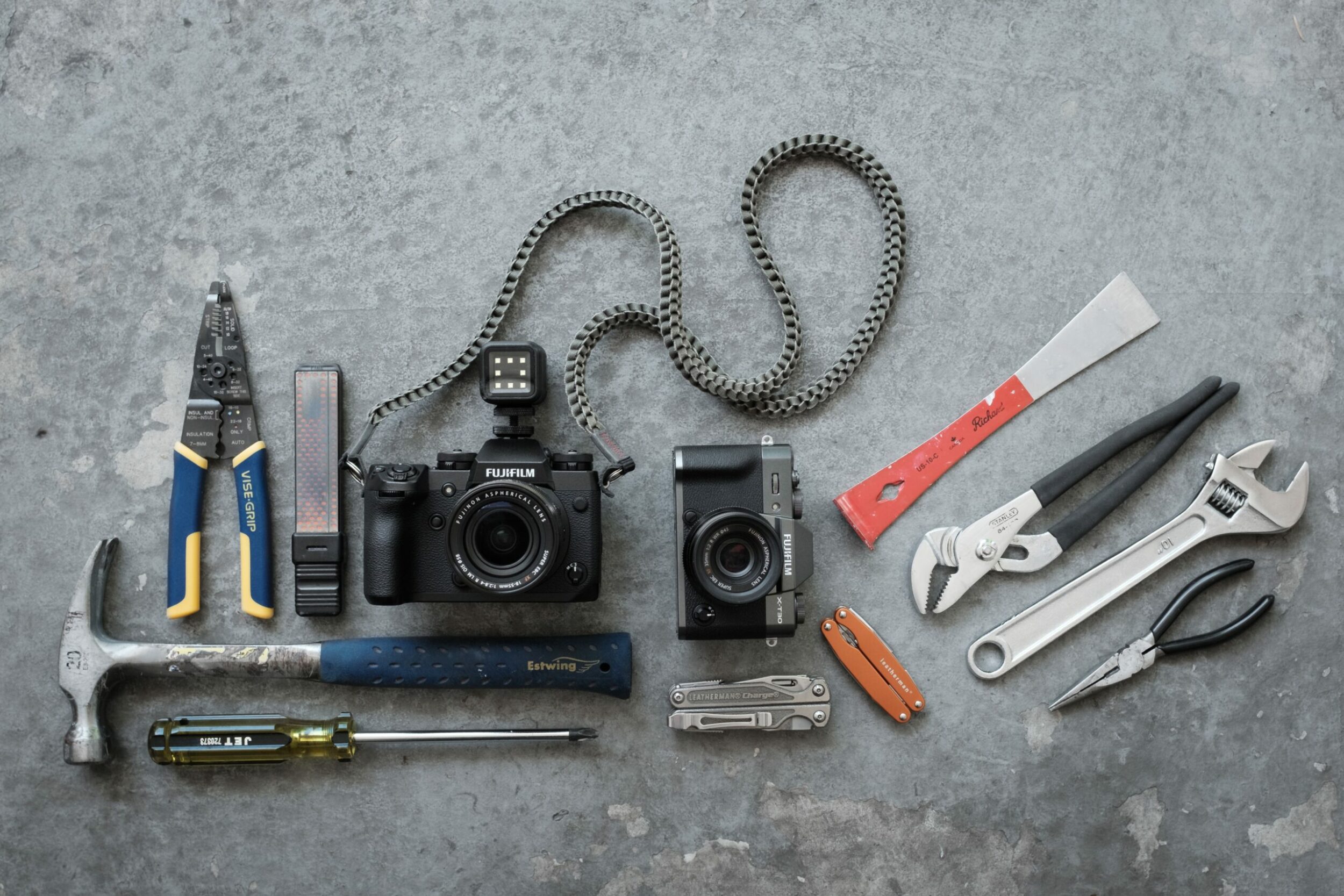 Choosing The Right Photographic Tool: X-H1 vs X-T30 – FUJILOVE MAGAZINE